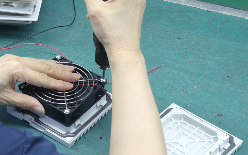 Reverse Blade PC Fans Manufacture